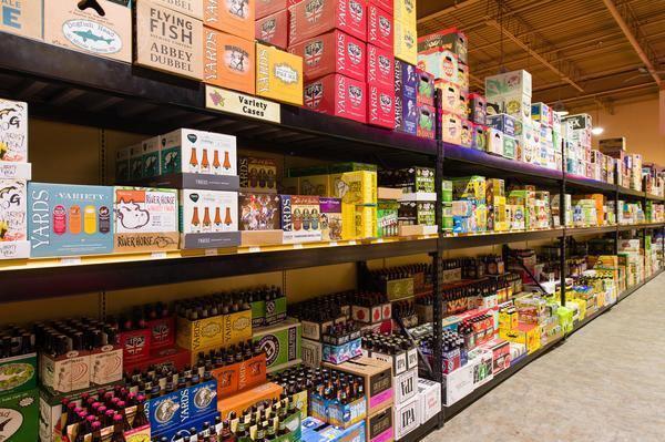 Pallet Rack Display & Storage System